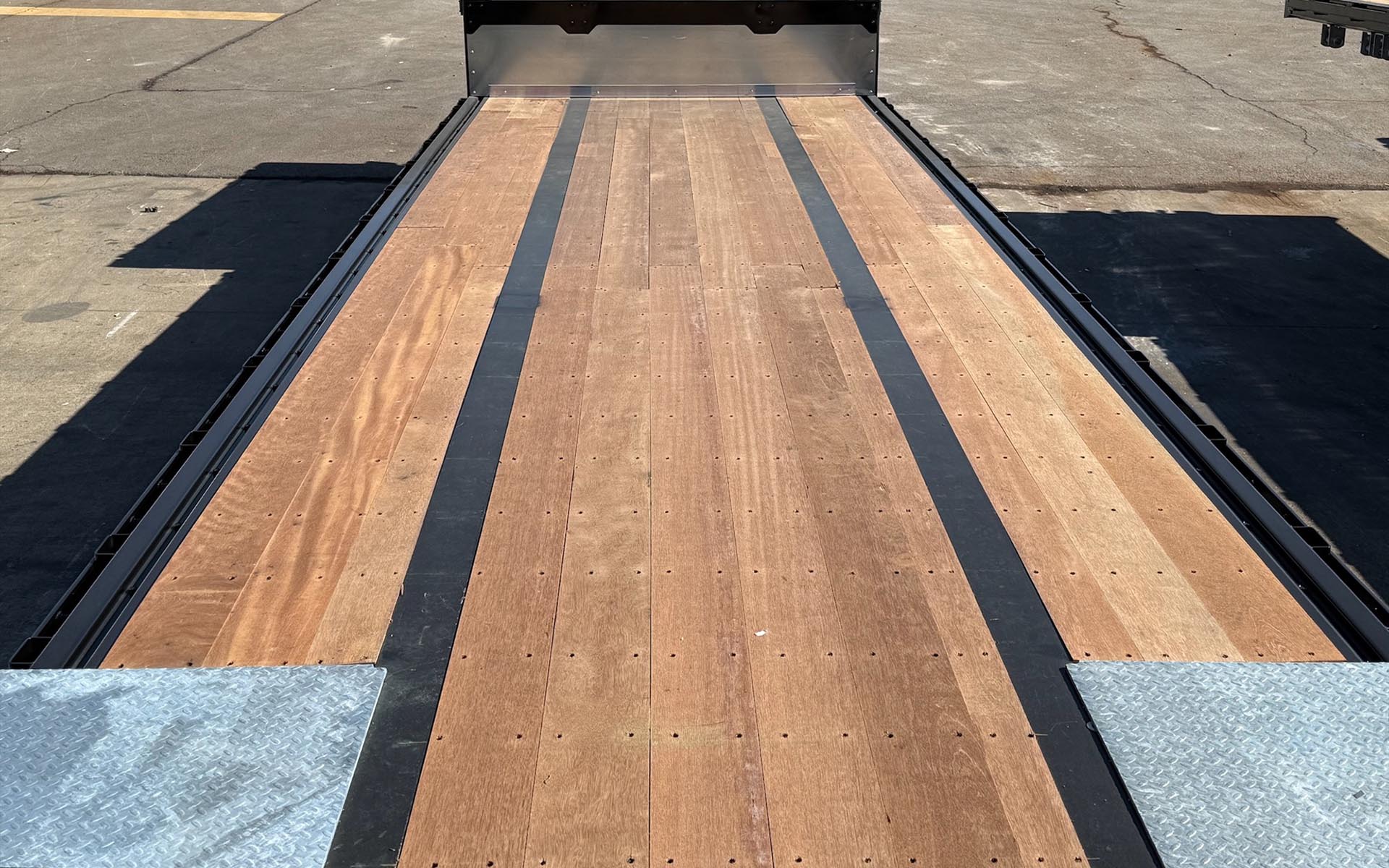 Low Boy Flooring - Nova Industrial Products